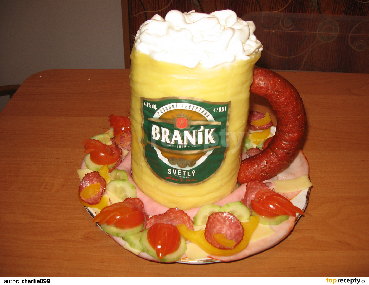 Dort pro chlapy recept - TopRecepty.cz