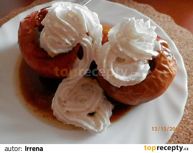 Pečená jablka dle mé kamarádky recept - TopRecepty.cz