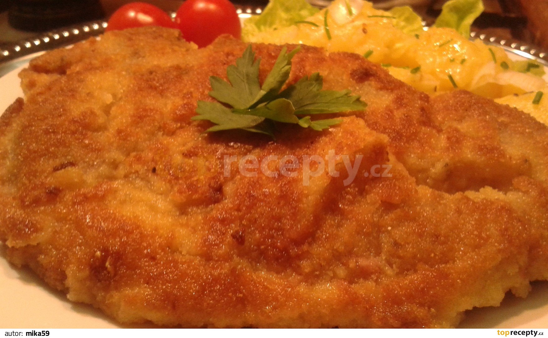 Smažená krkovička s třepanými brambory recept - TopRecepty.cz