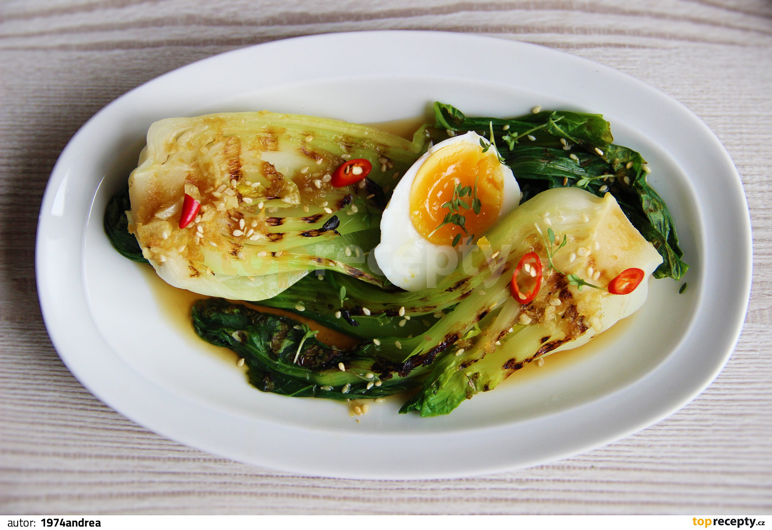 Grilované pak choi ( bok choy ) s asijskou zálivkou recept - TopRecepty.cz