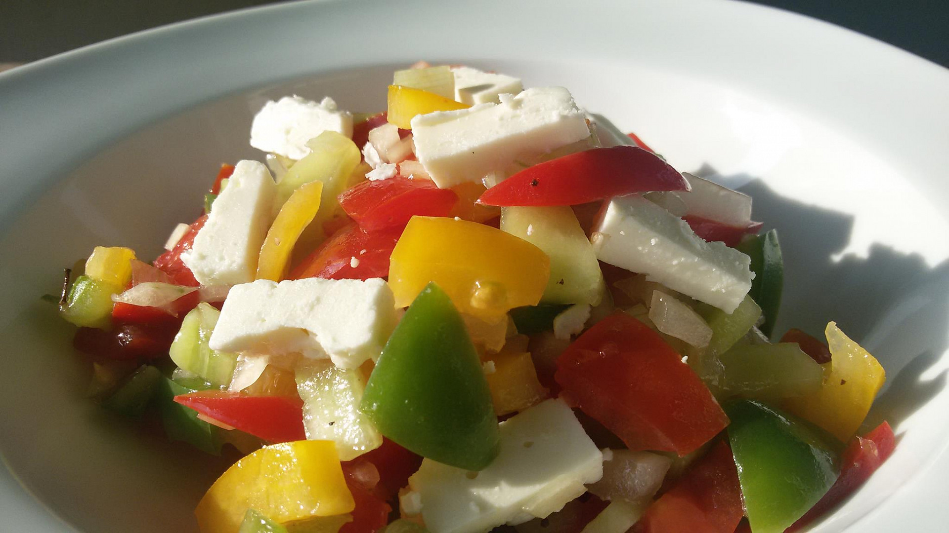 Šopský salát - šopák recept - TopRecepty.cz