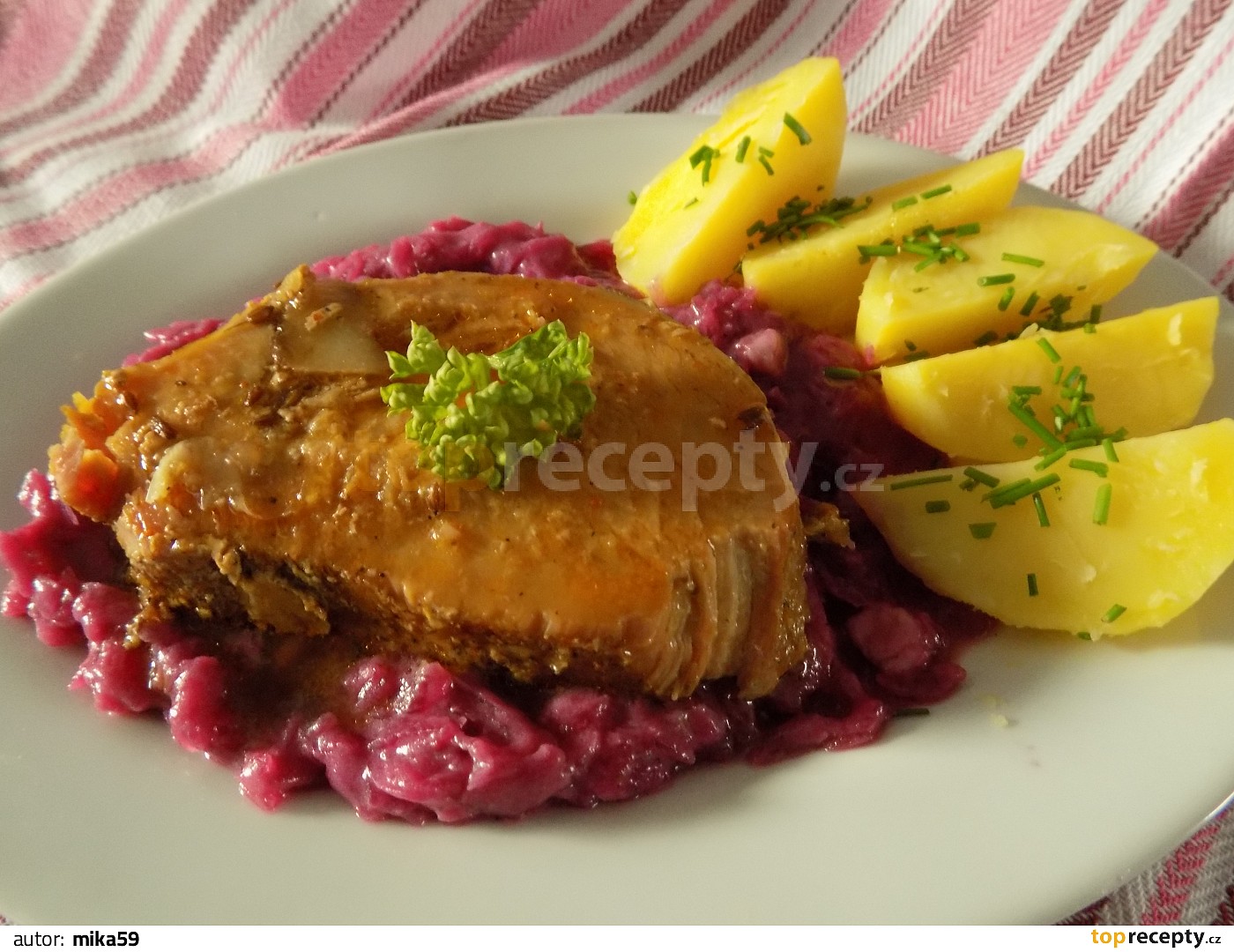 Prokládaná kotleta recept - TopRecepty.cz