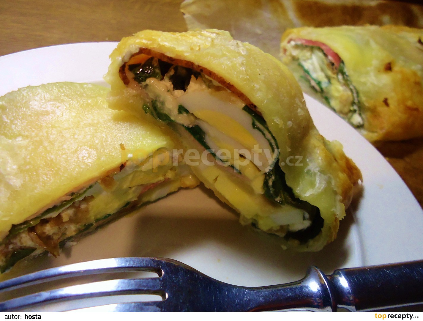 Vajíčkový závin recept - TopRecepty.cz