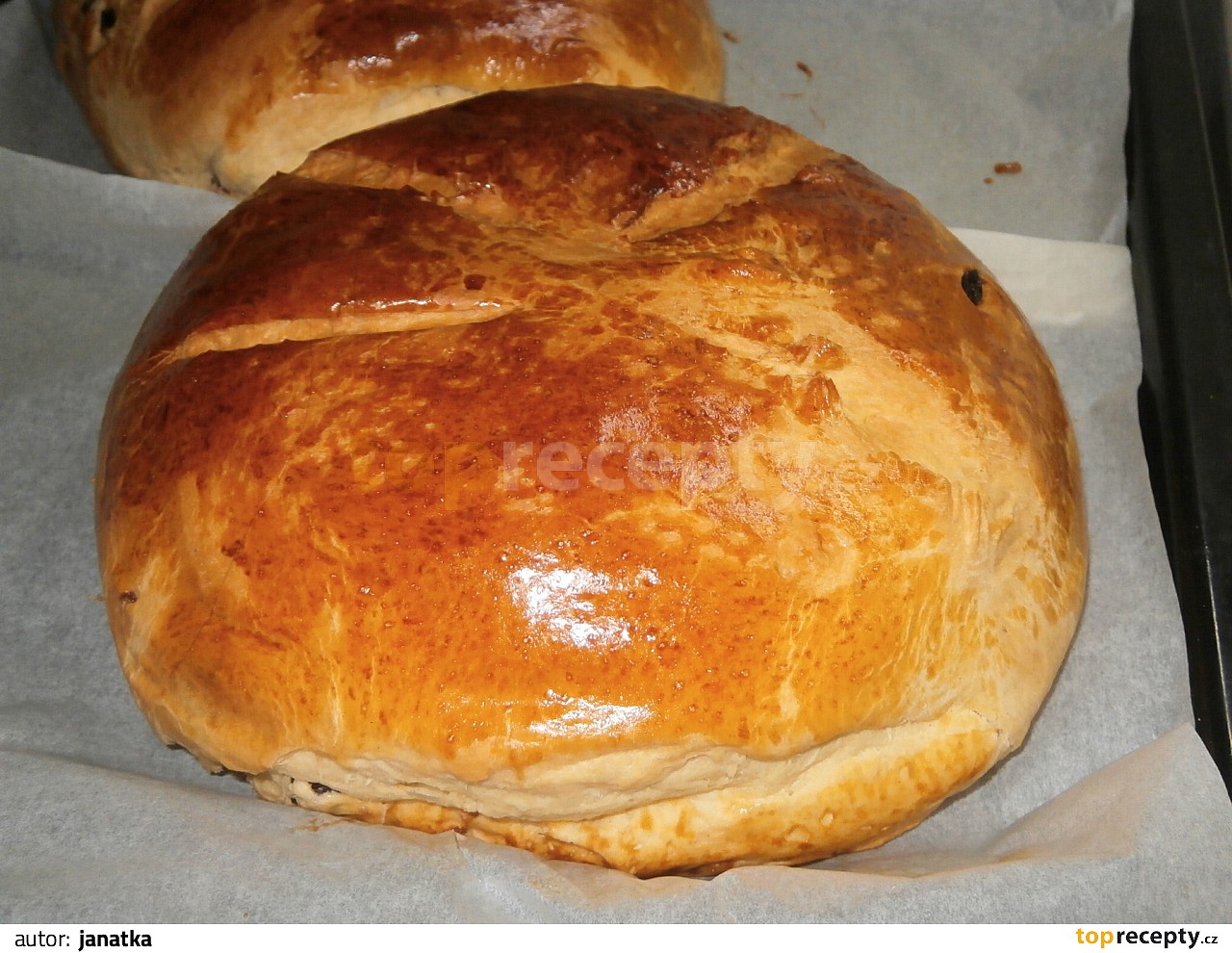 Vláčný velikonoční mazanec recept - TopRecepty.cz