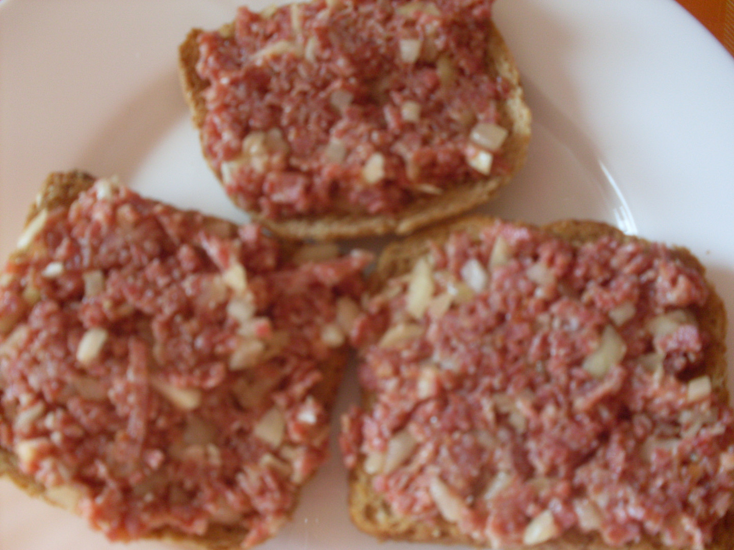 Tatarák ze salámu recept - TopRecepty.cz