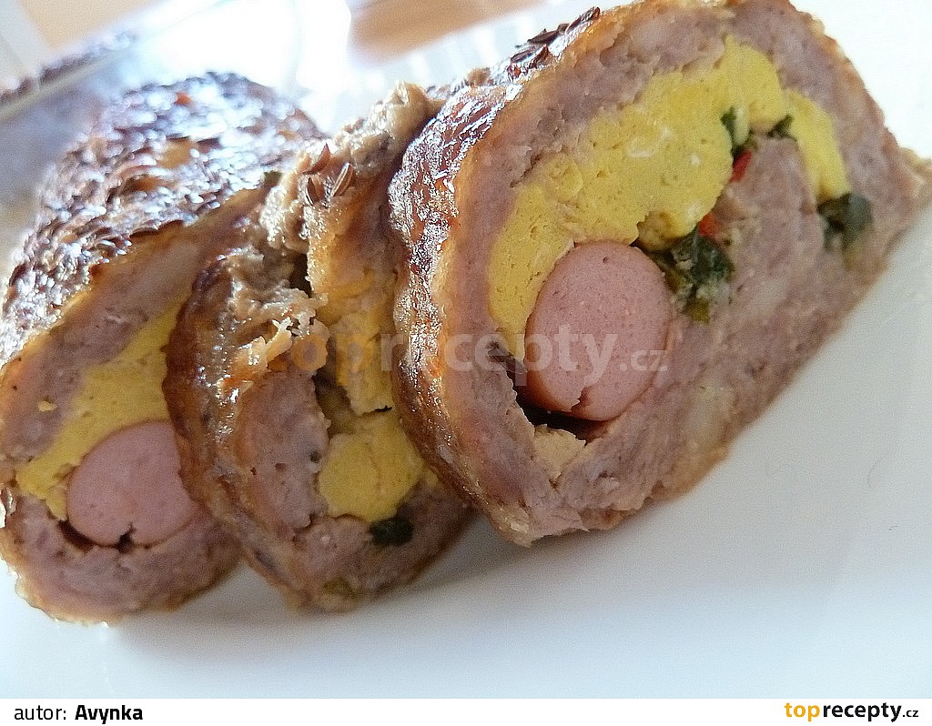 Plněná roláda z mletého masa recept - TopRecepty.cz