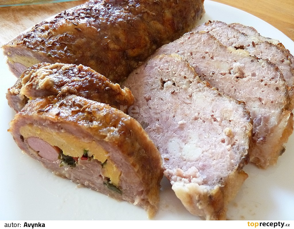 Plněná roláda z mletého masa recept - TopRecepty.cz