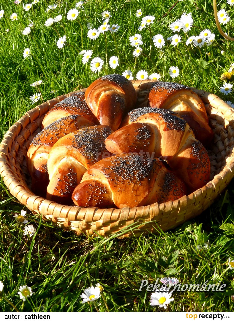 Máslové makovky recept - TopRecepty.cz