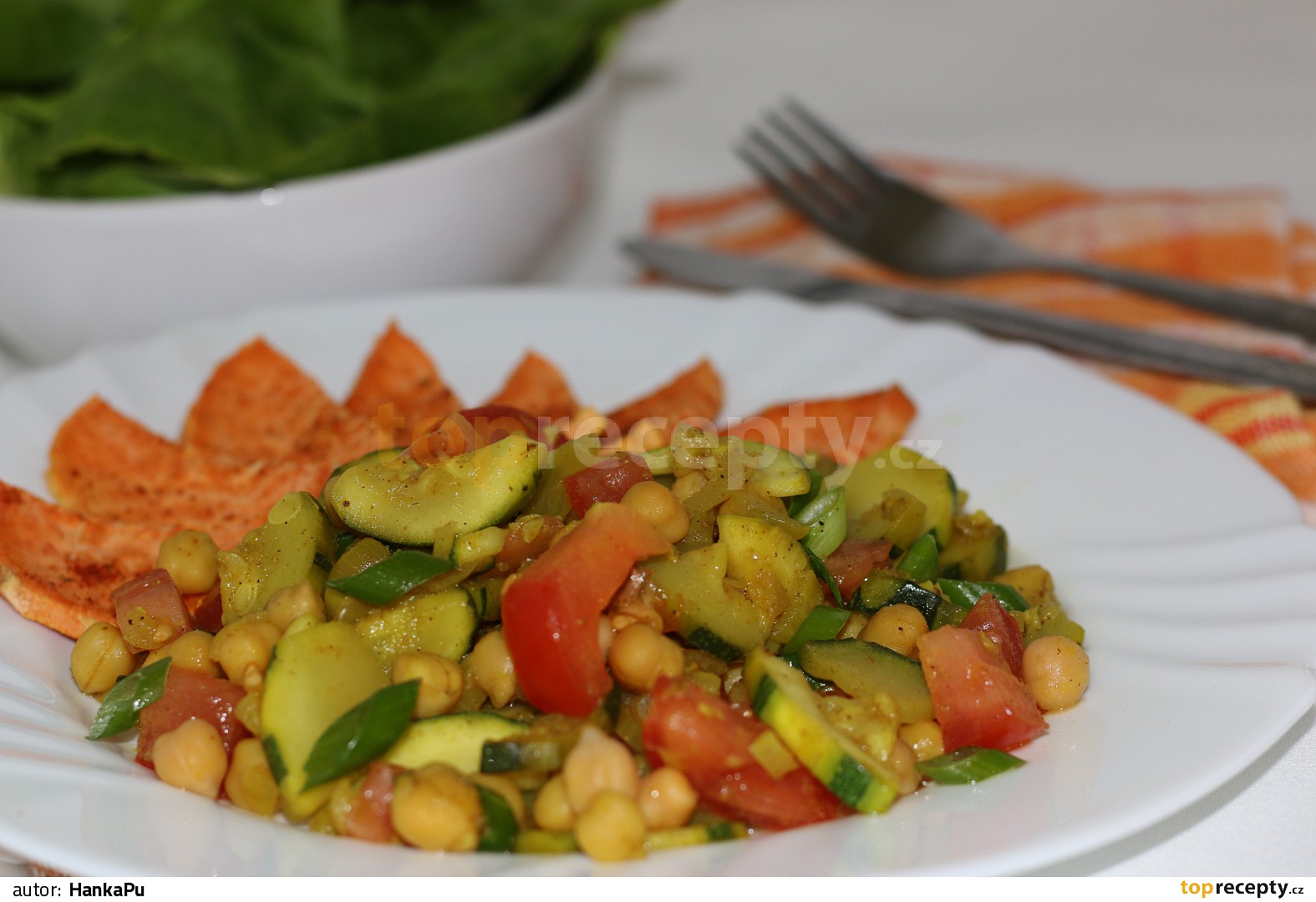 Cuketa s cizrnou recept - TopRecepty.cz