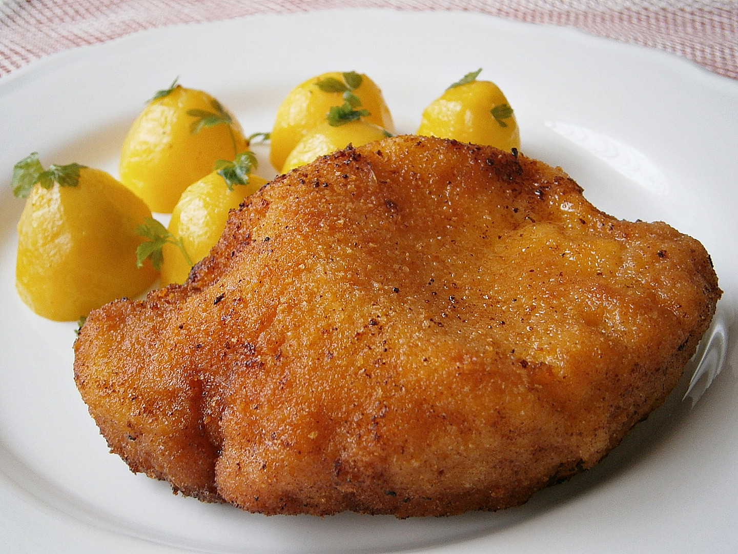 Smažená marinovaná vepřová kotleta - TopRecepty.cz