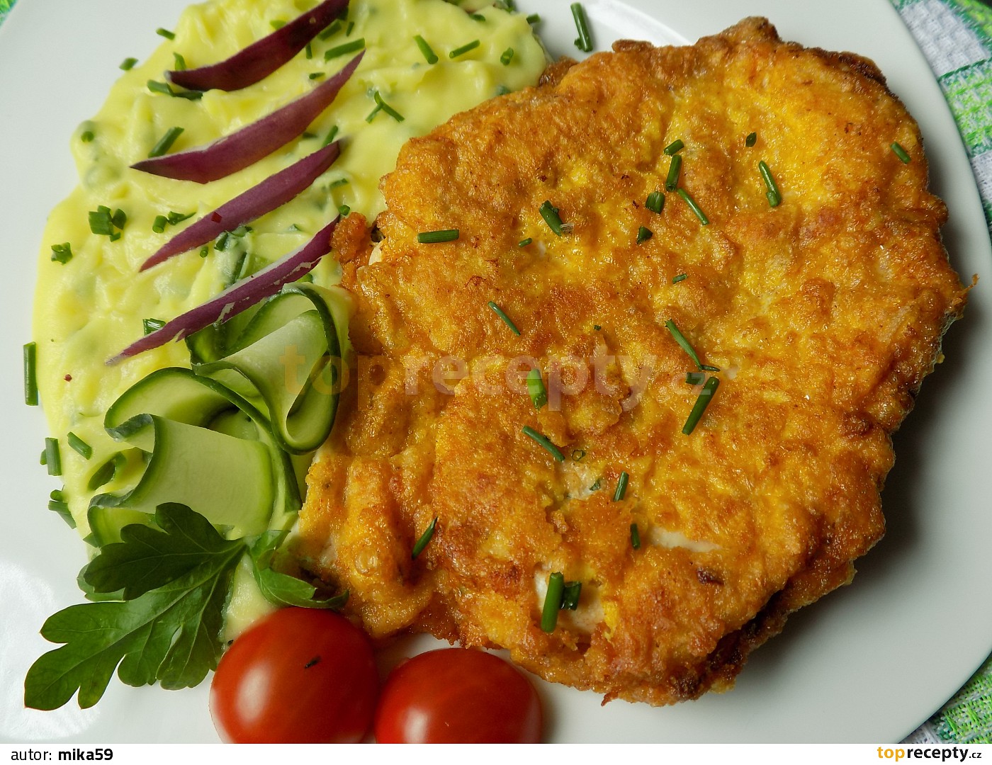 Jednoduše marinovaný kuřecí řízek recept - TopRecepty.cz