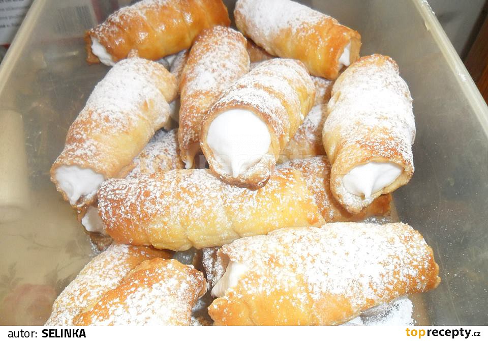 Jednoduché těsto na kremrole recept - TopRecepty.cz