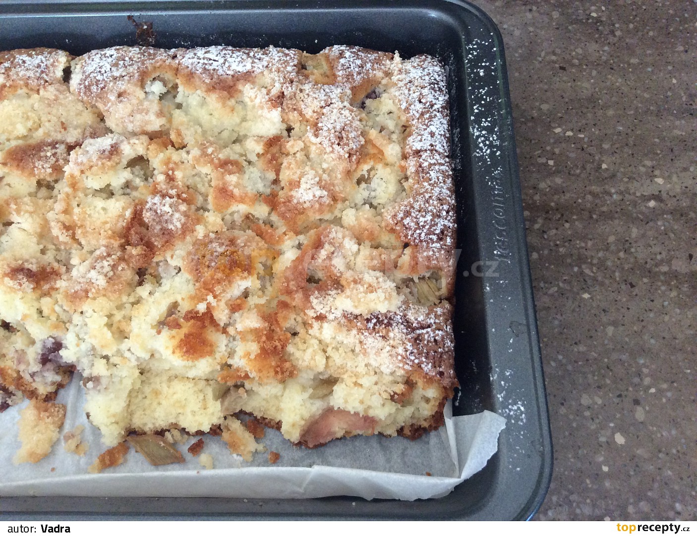 Rychlý koláč s ovocem, litý recept - TopRecepty.cz