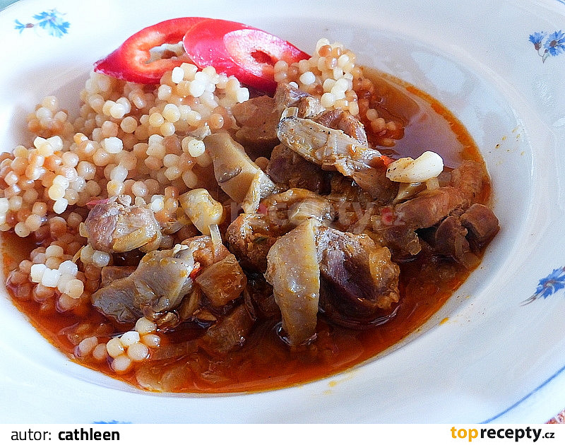 Nohatý kuřecí perkelt s hlívou recept - TopRecepty.cz