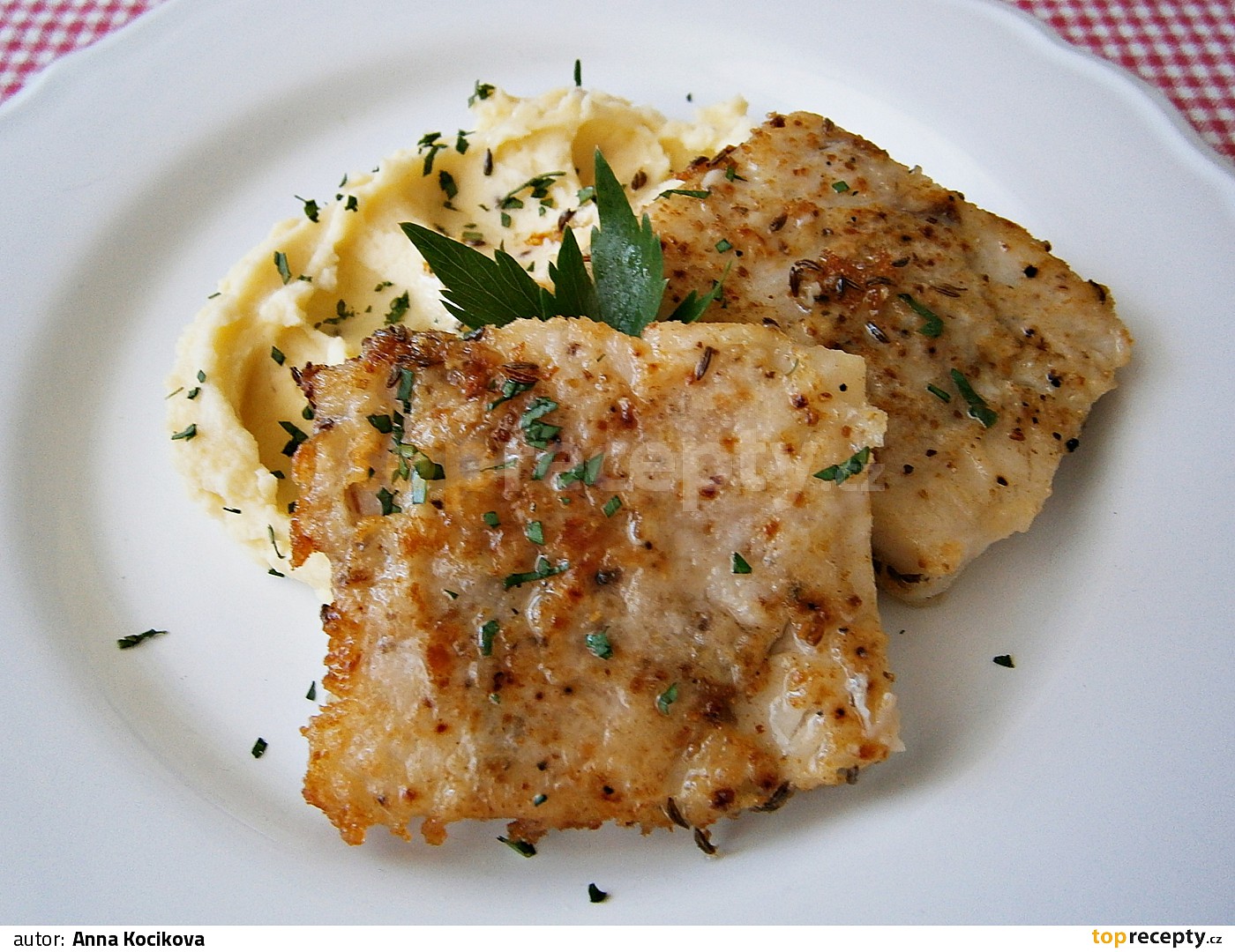 Filé z tresky na citronovém pepři a kmínu recept - TopRecepty.cz