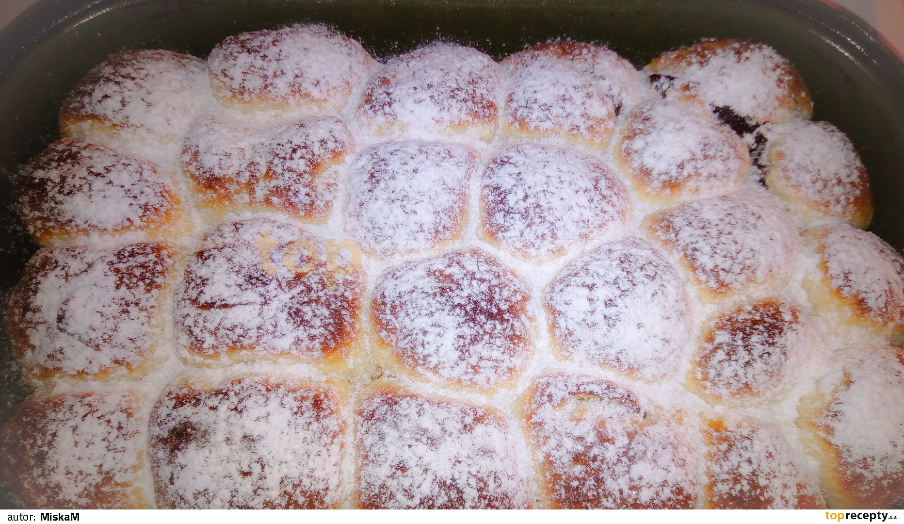 Kynuté Honzovy buchty s povidly recept - TopRecepty.cz
