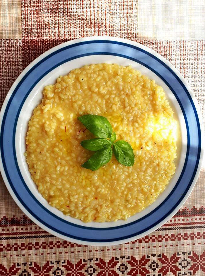 Šafránové rizoto recept - TopRecepty.cz
