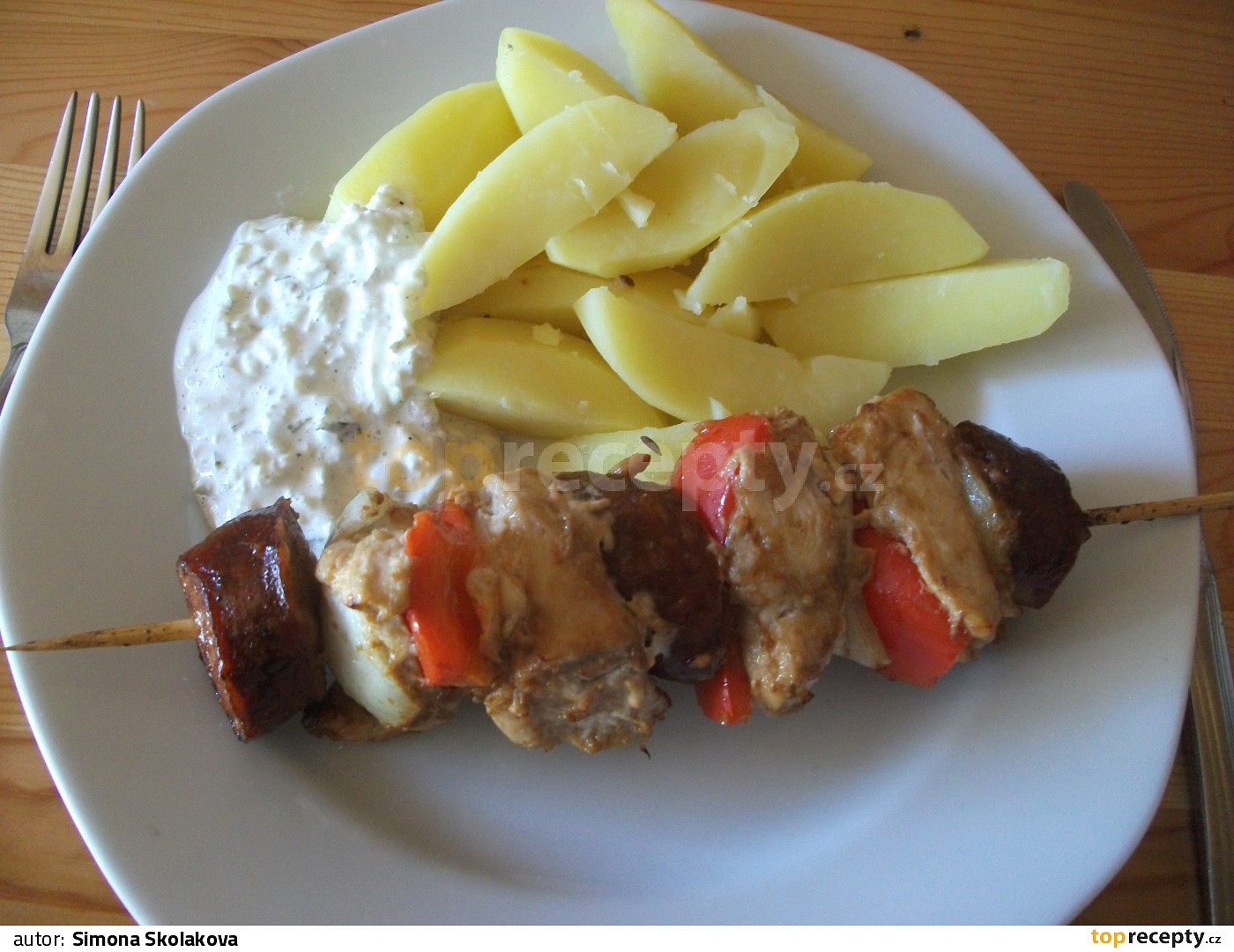 Kuřecí špízy - TopRecepty.cz