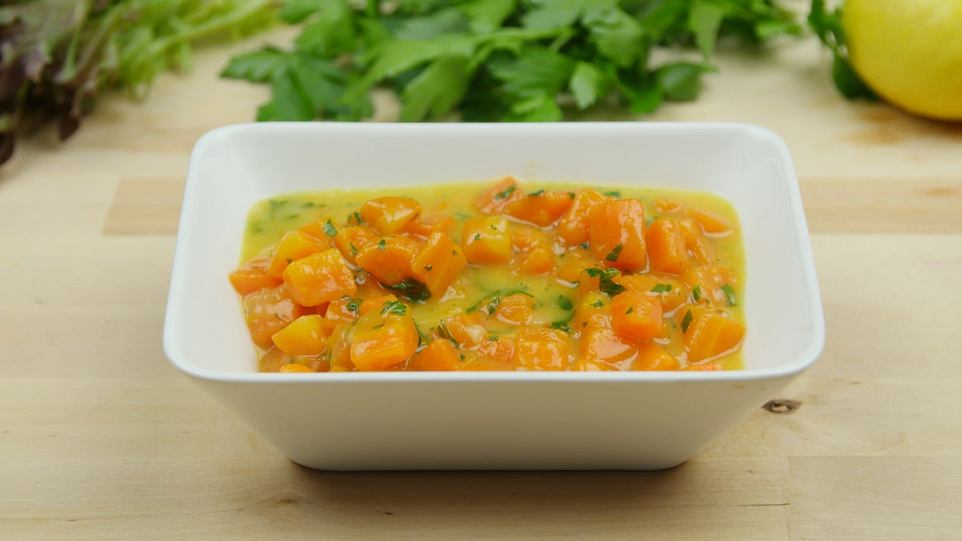 Dušená mrkev - TopRecepty.cz