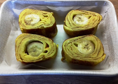 Banánové šneky se sněhovou čepicí recept - TopRecepty.cz