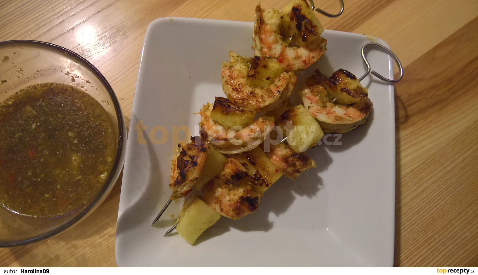 Grilované krevety s ananasem recept - TopRecepty.cz Grilované krevety s ananasem recept - TopRecepty.cz