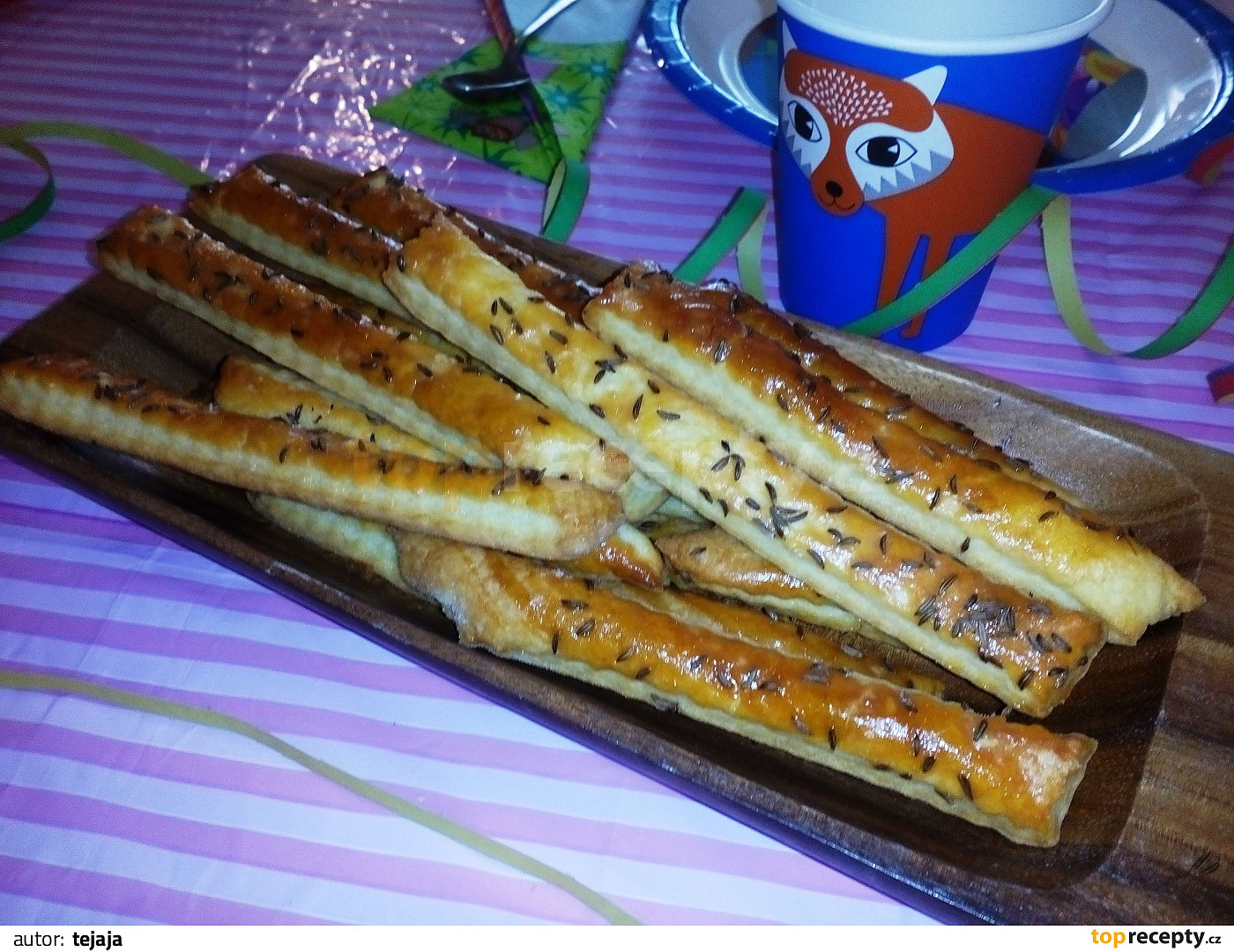 Slané tvarohové tyčinky recept - TopRecepty.cz