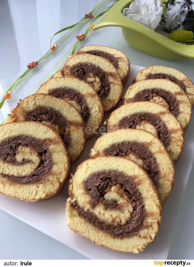 Piškotová roláda s Margotkou recept - TopRecepty.cz