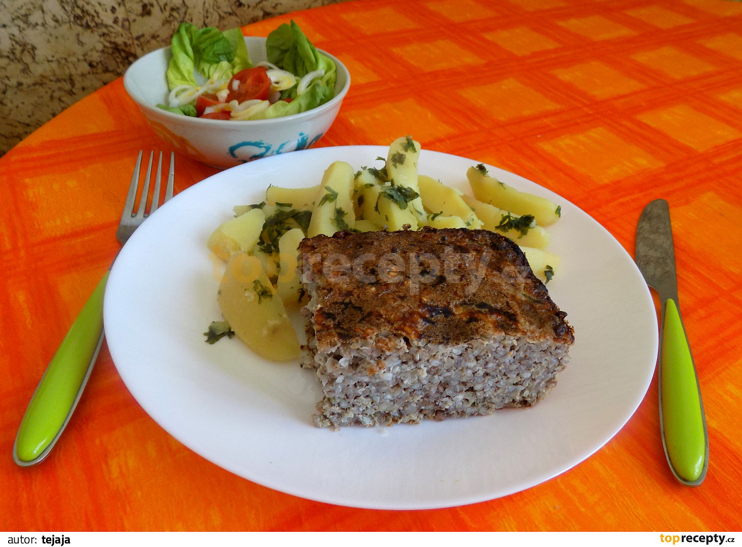 Zapékané mleté maso s pohankou recept - TopRecepty.cz