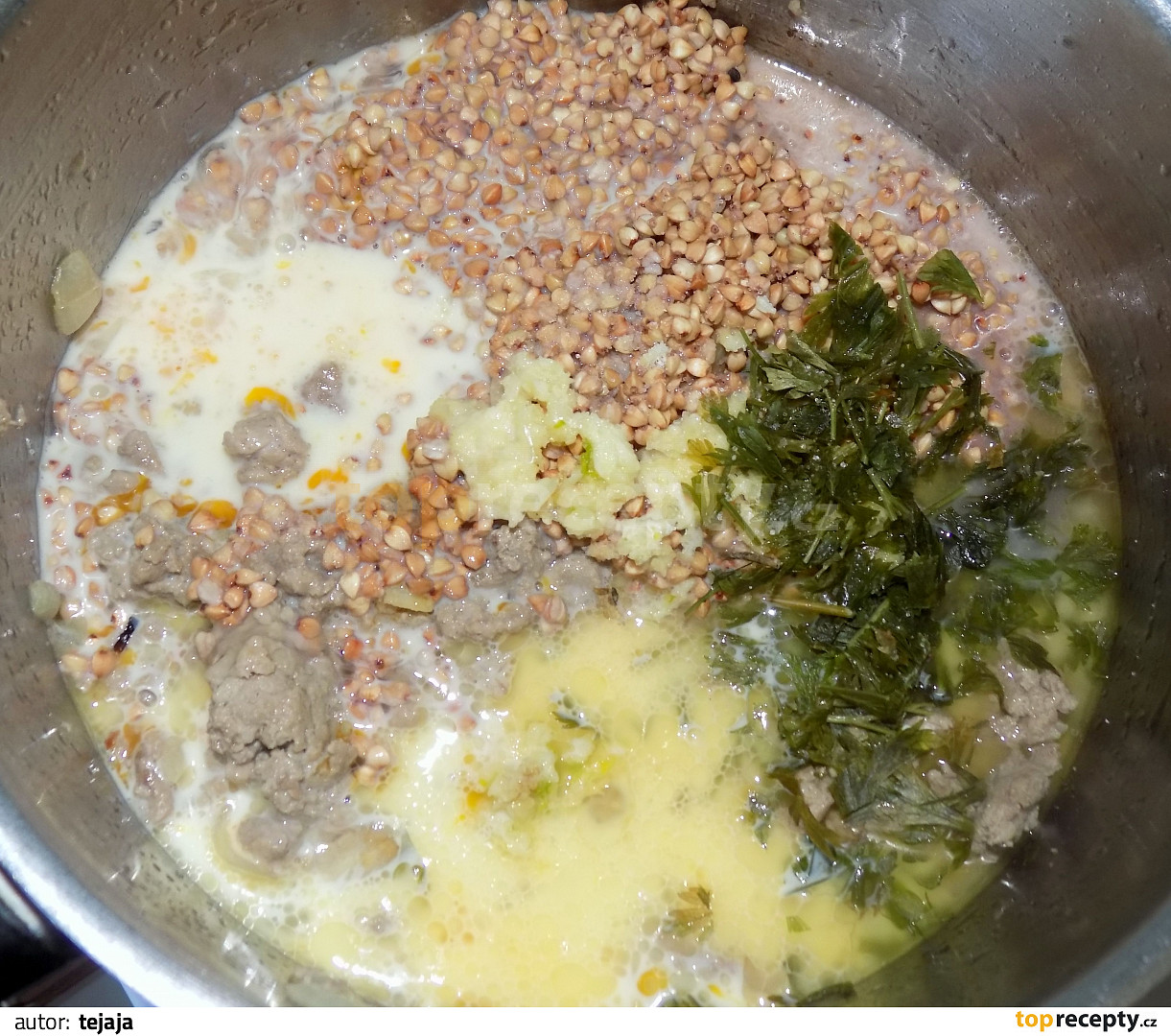 Zapékané mleté maso s pohankou recept - TopRecepty.cz