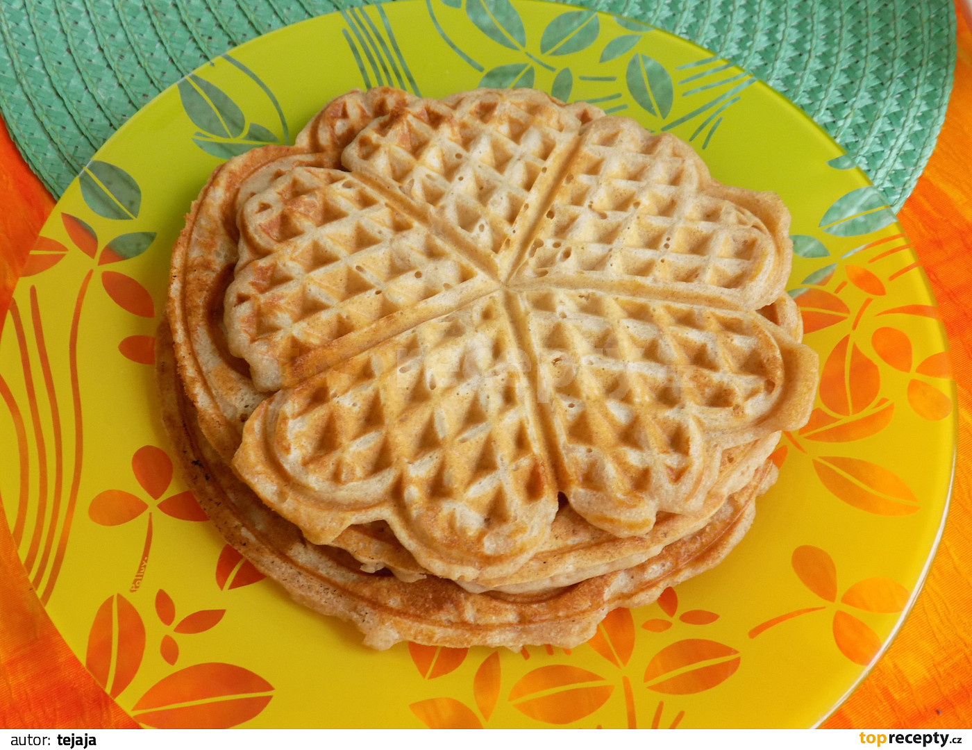 Celozrnné wafle recept - TopRecepty.cz