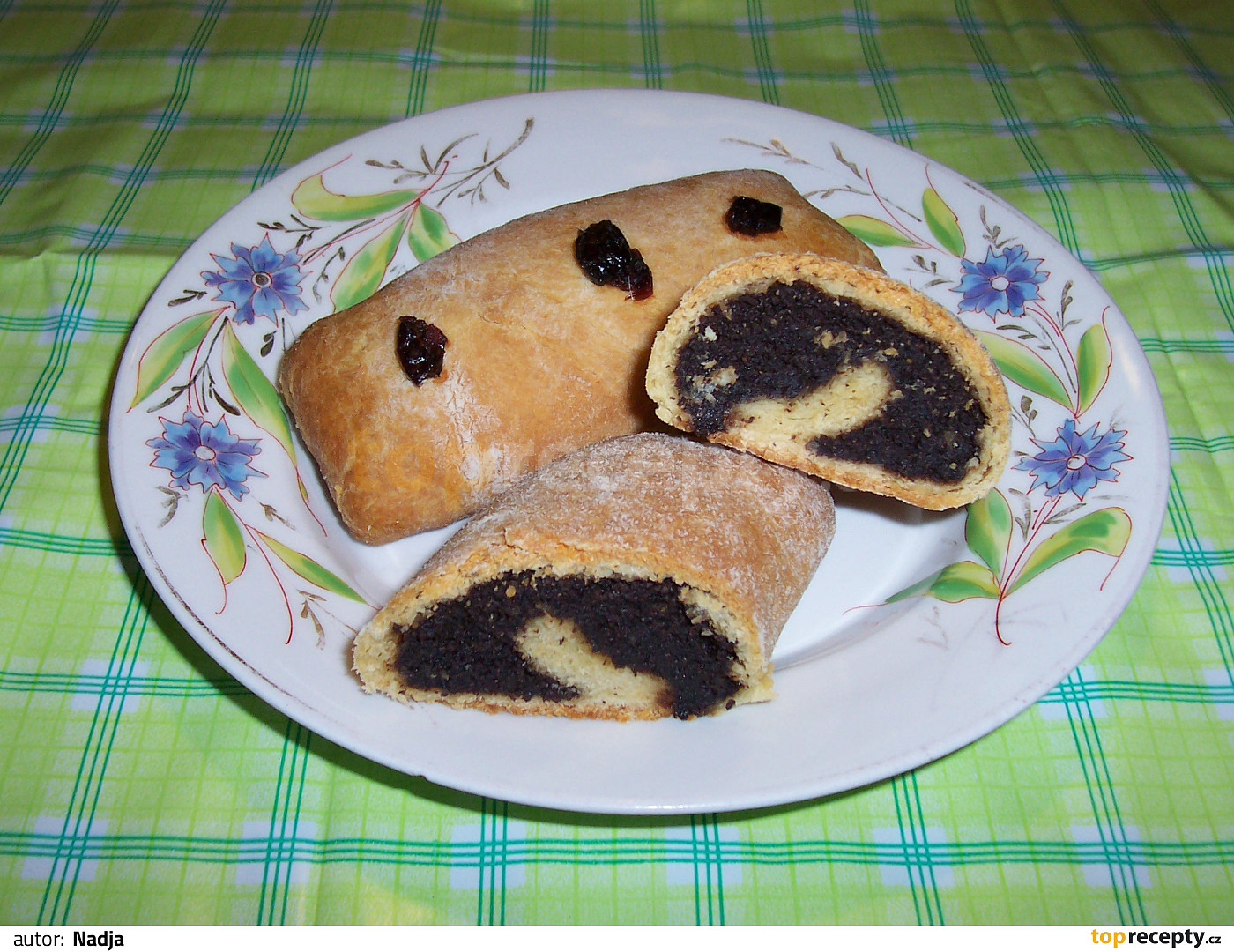 Tvarohový závin z olejového těsta recept - TopRecepty.cz