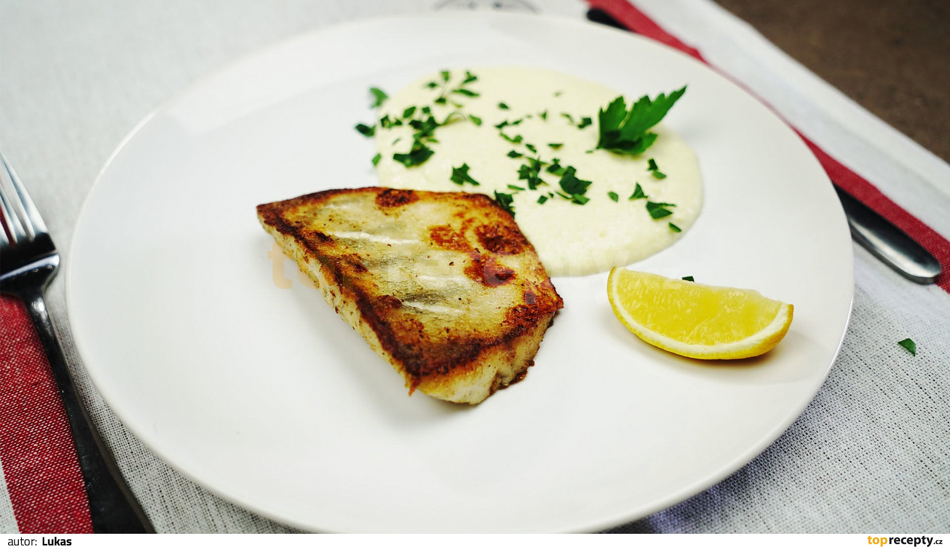 Candát pečený na másle recept - TopRecepty.cz