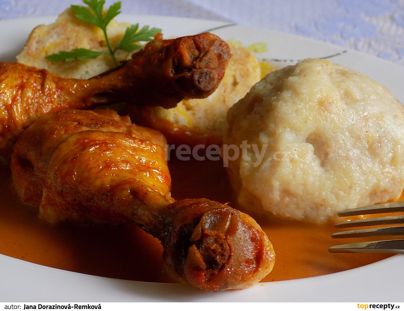 Kuře na paprice recept - TopRecepty.cz