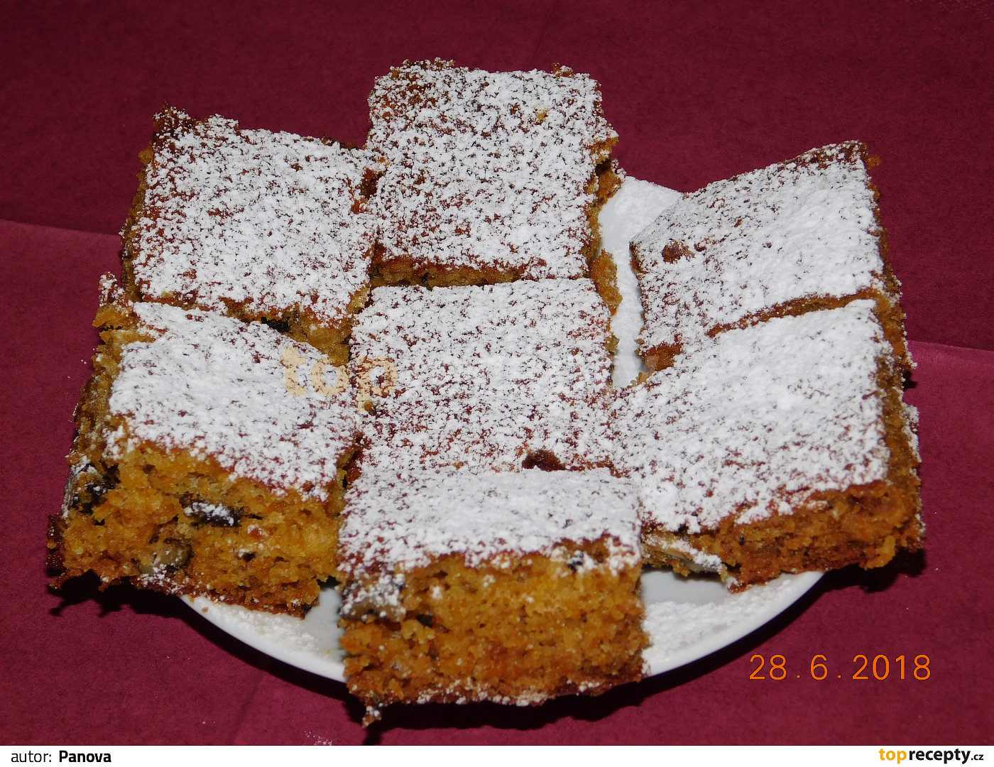 Mrkvová buchta - TopRecepty.cz