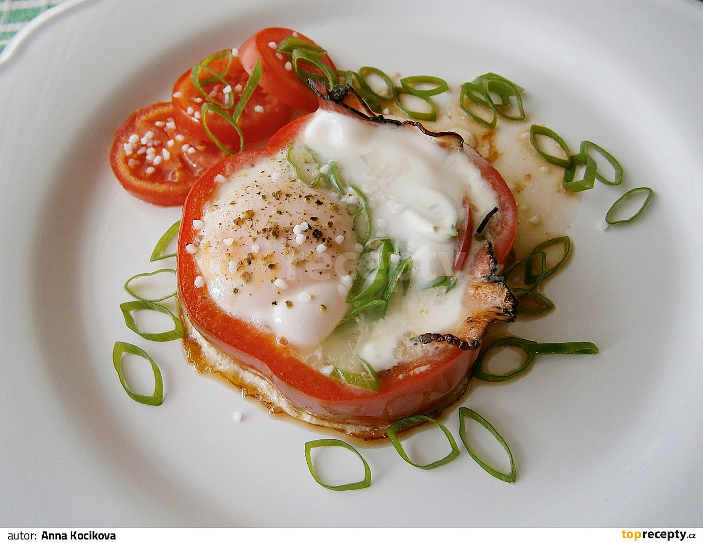 Hemenex v paprikovém kroužku recept - TopRecepty.cz