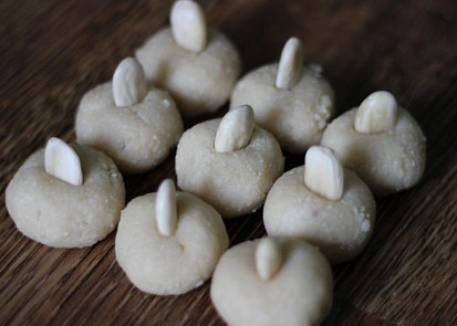 Kokosky - kokosové kuličky - TopRecepty.cz