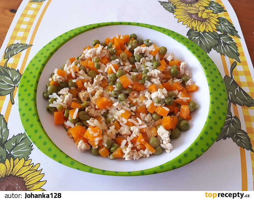 Krůtí rizoto s mrkví a hráškem - pro nejmenší recept - TopRecepty.cz