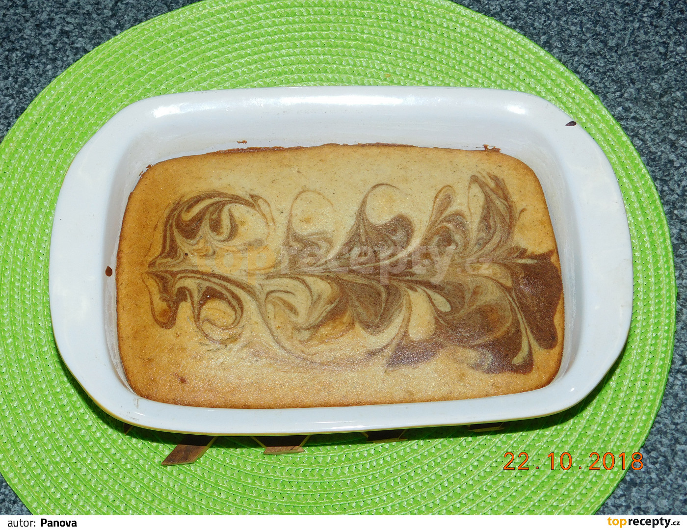 Banánová vláčná bábovka - TopRecepty.cz