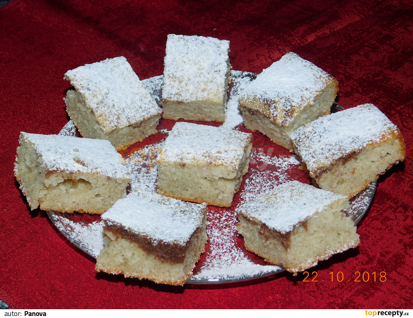 Banánová vláčná bábovka - TopRecepty.cz