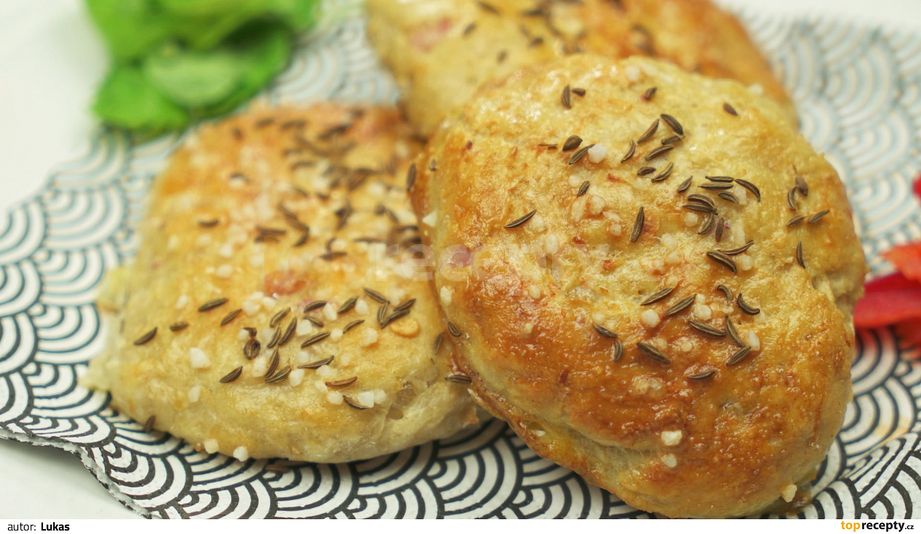 Zelné chlebové placky recept - TopRecepty.cz