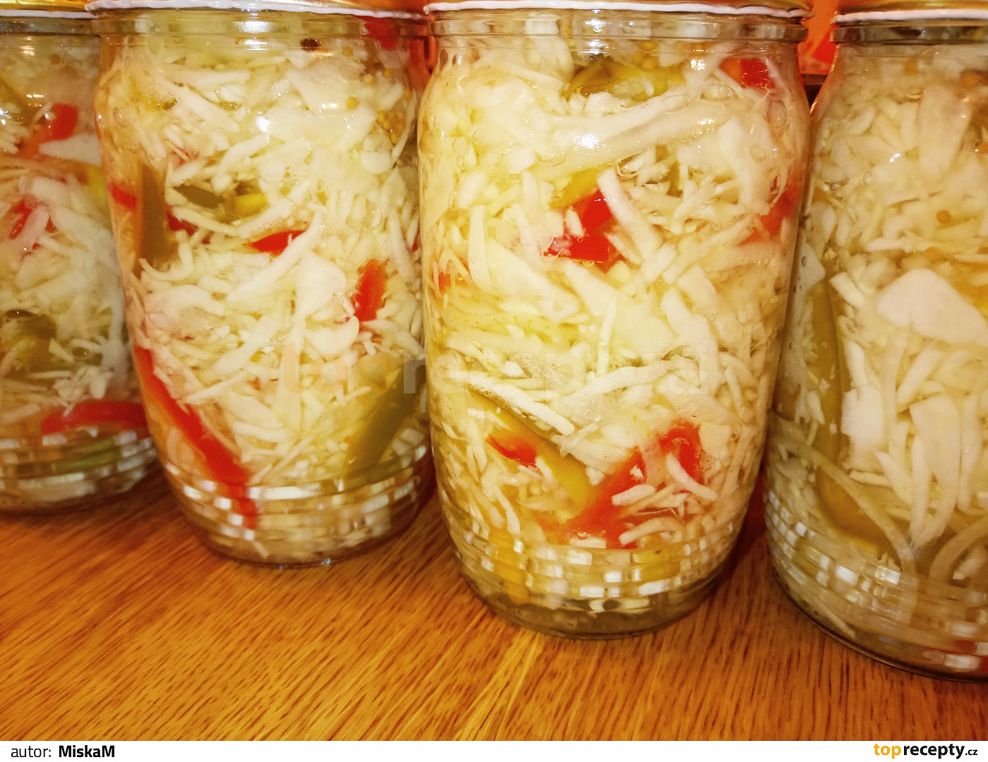 Čalamáda ze zelí a paprik recept - TopRecepty.cz