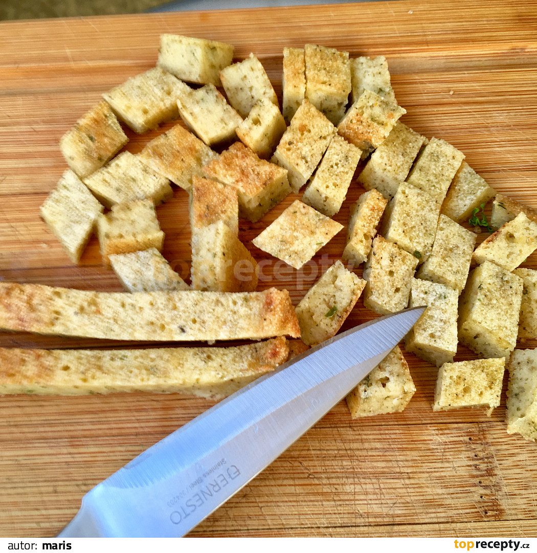 Rychlý krupicový svítek do polévky recept - TopRecepty.cz