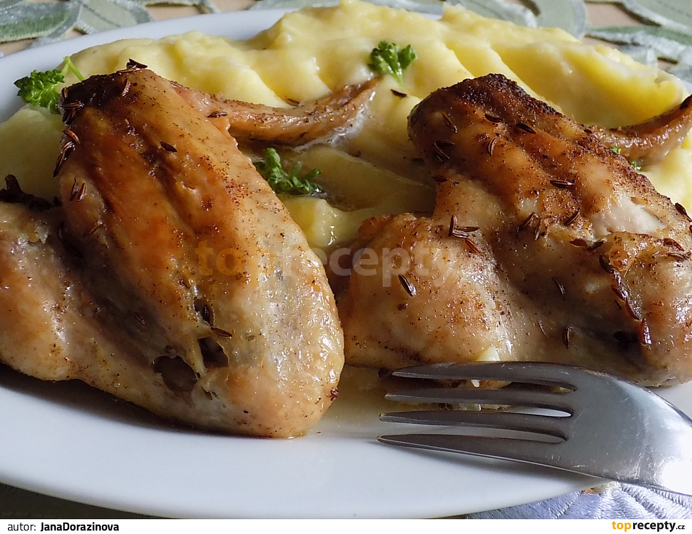 Pečená kuřecí křídla - TopRecepty.cz