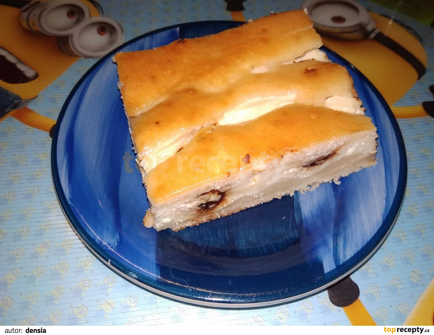 Úžasně rychlá tvarohová buchta s povidlím, chuť jako koláče, hned ...