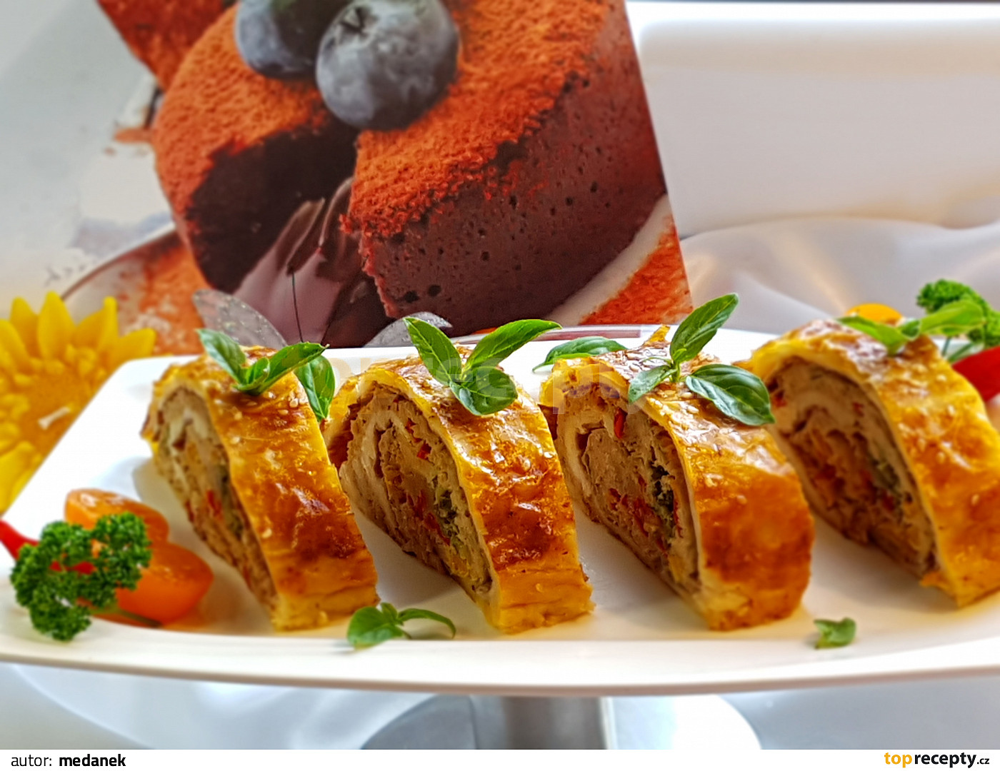 Kapustovo-masová slaná roláda recept - TopRecepty.cz