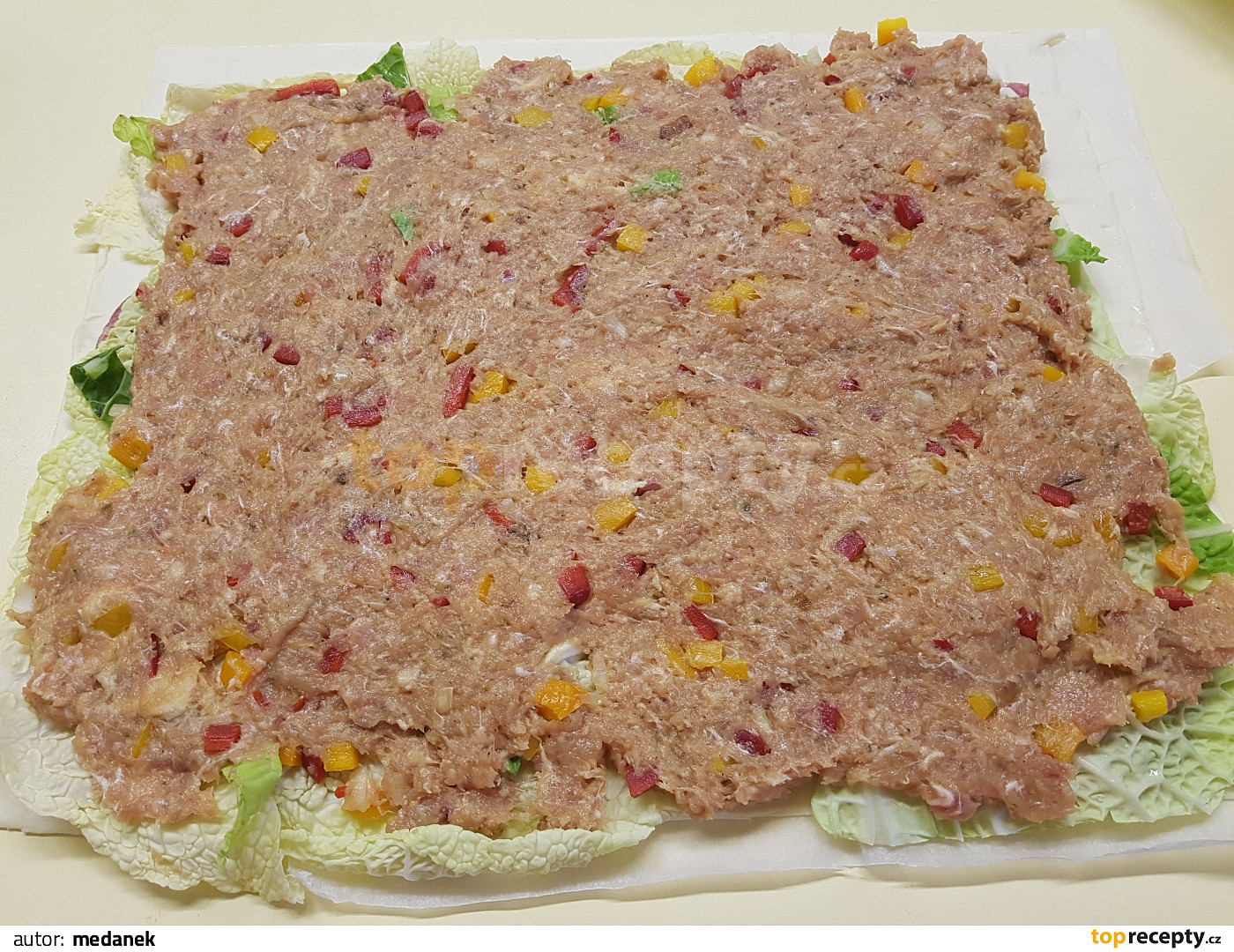 Kapustovo-masová slaná roláda - TopRecepty.cz