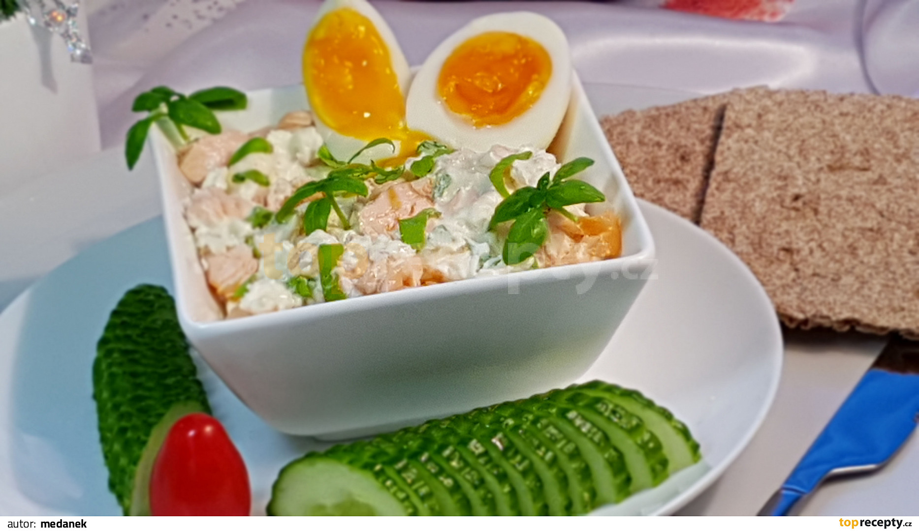 Jemná lososová pomazánka recept - TopRecepty.cz