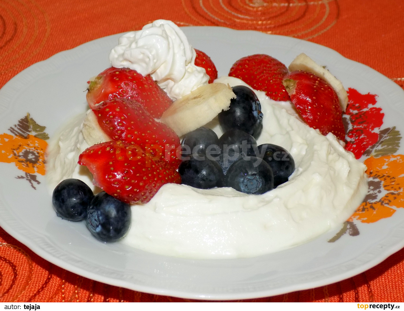 Jednoduchý desert s ricottou recept - TopRecepty.cz