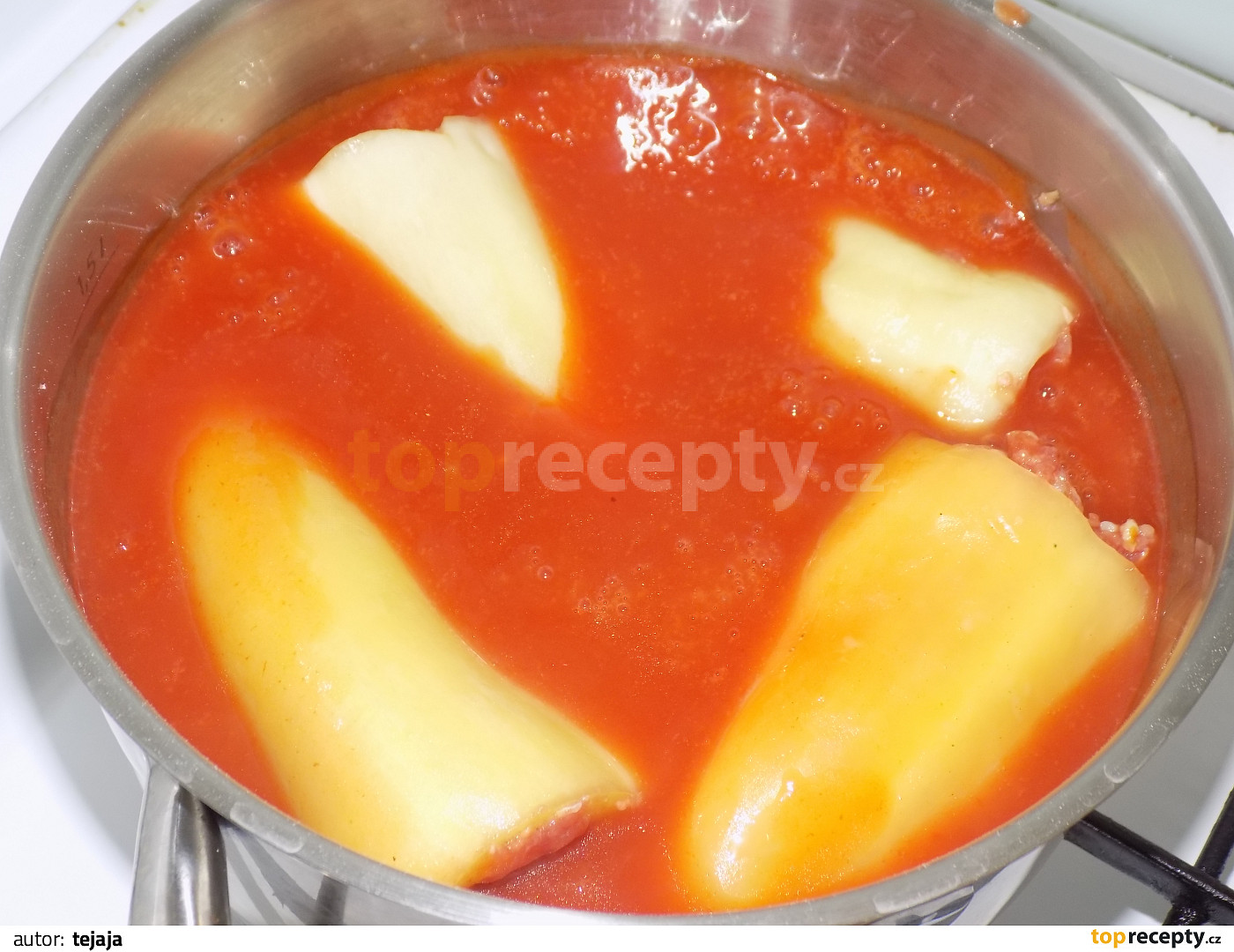 Plněné papriky recept - TopRecepty.cz