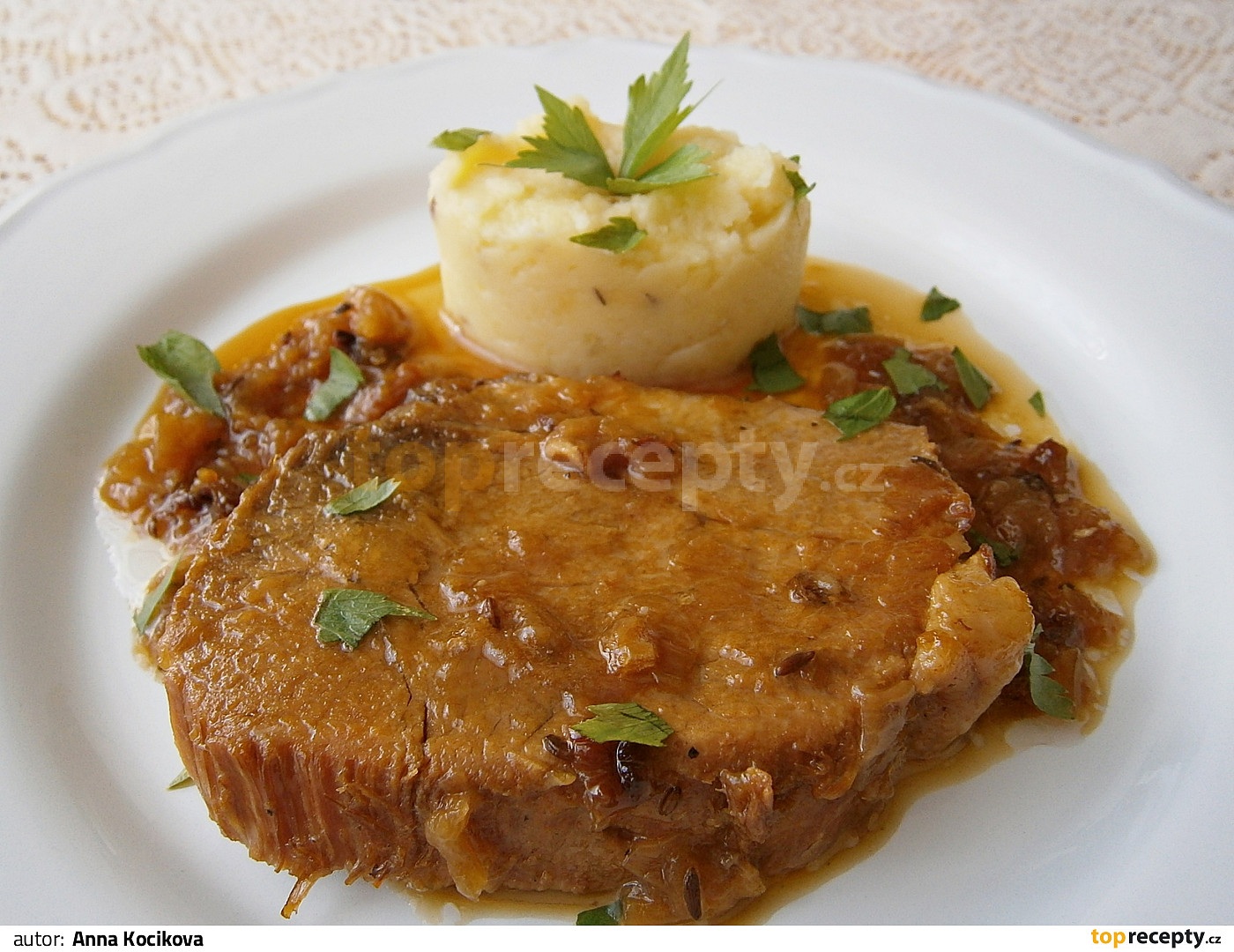 Vepřová plec na medové hořčici recept - TopRecepty.cz